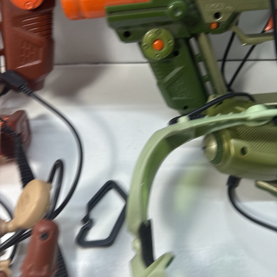 Tiger Electronics Laser Lazer Tag Team Ops Tagger Guns Goggles PARTS ...