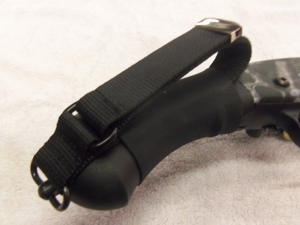GENUINE MOSSBERG SHOCKWAVE RAPTOR 500/590 GRIP W/ADJ RECOIL KIT ...