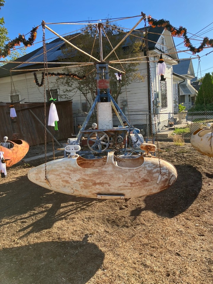 amusement park ride spaceship rocket ship ride | eBay