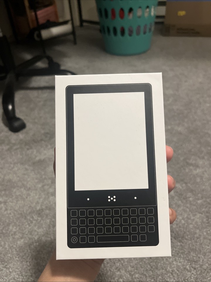 Minimal Phone eInk Smartphone with Physical Keyboard | 6GB RAM 128GB ...