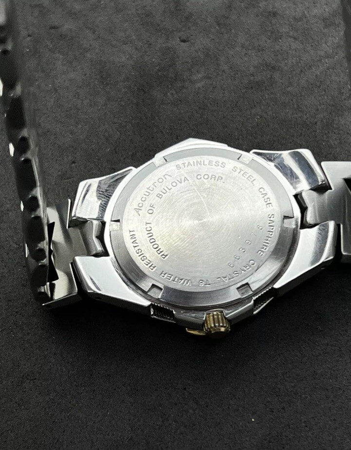 Vintage 1998 ACCUTRON Bulova Men’s 40mm Quartz Watch Date 18K SS ...