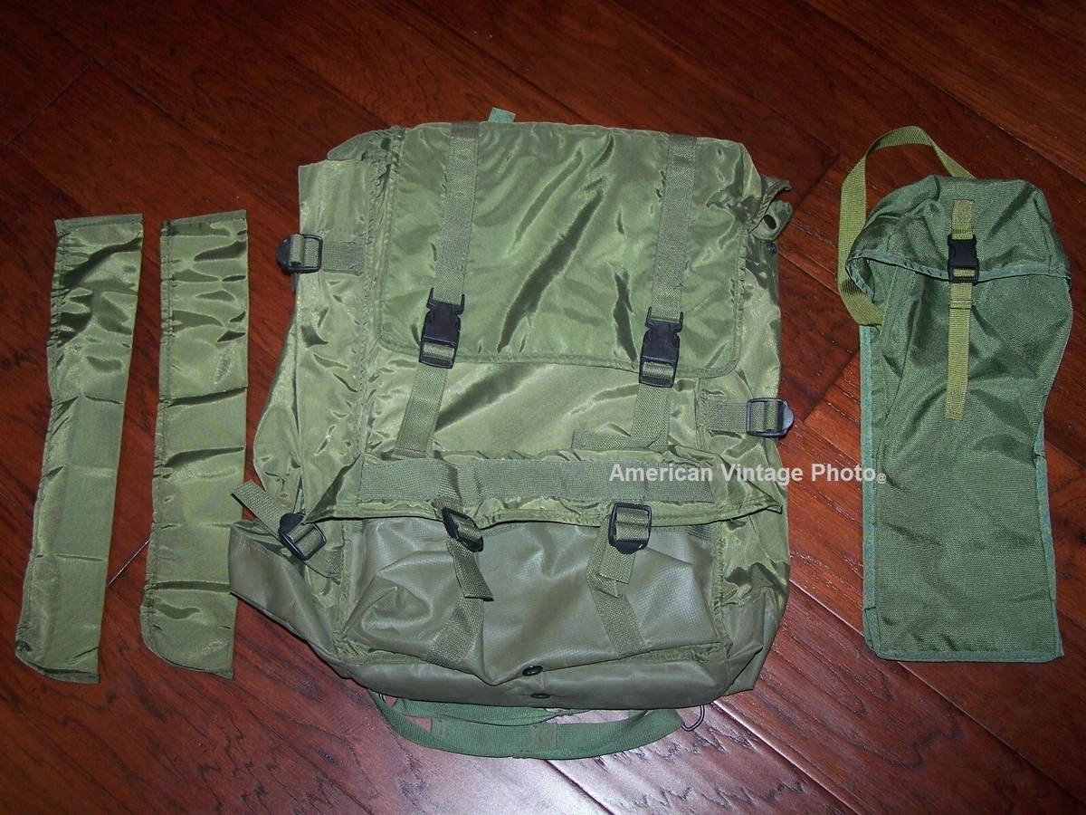 Military Backpack Radio
