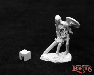 BOG SKELETON SWORD & SHIELD Reaper Miniatures Dark Heaven Legends ...