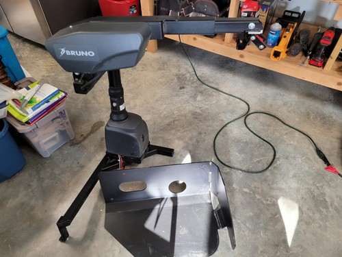 Bruno 300 Pound Lift VSL-6000 Curbside Wheel Chair Hoist with mounting ...