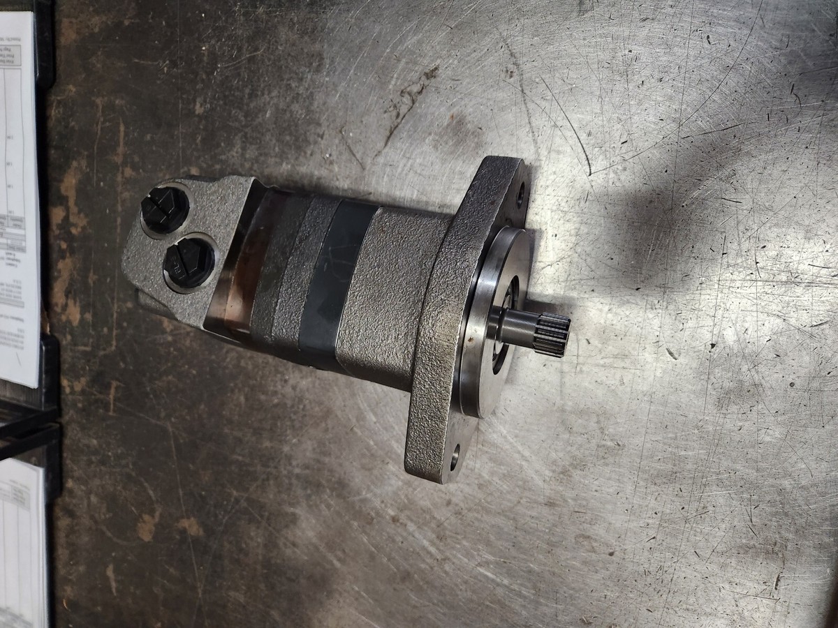 Hydraulic Power Pump 104-4839-006 Compatible With Eaton Char-Lynn 2000 ...