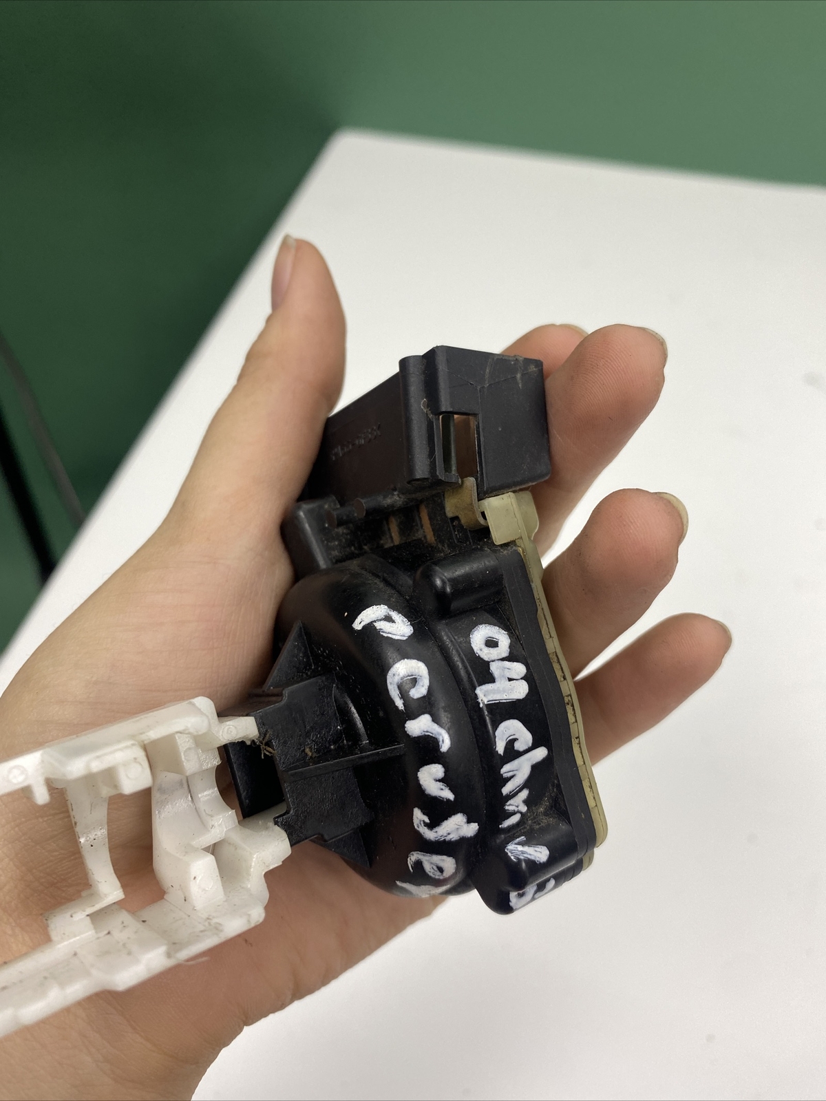 2004 Chrysler PT Cruiser Ignition Switch Starter 04793576AB OEM | eBay