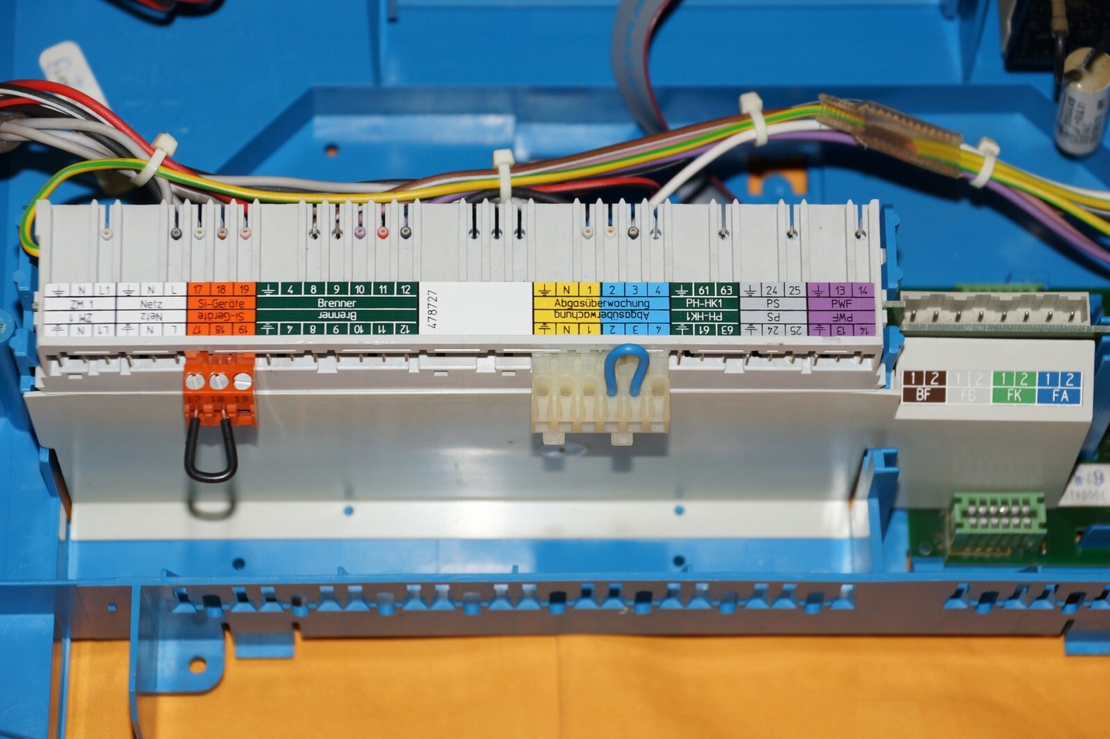 Buderus Logamatic R 2107 SO TOP ZUSTAND geprüft vom Fachhandwerker ...