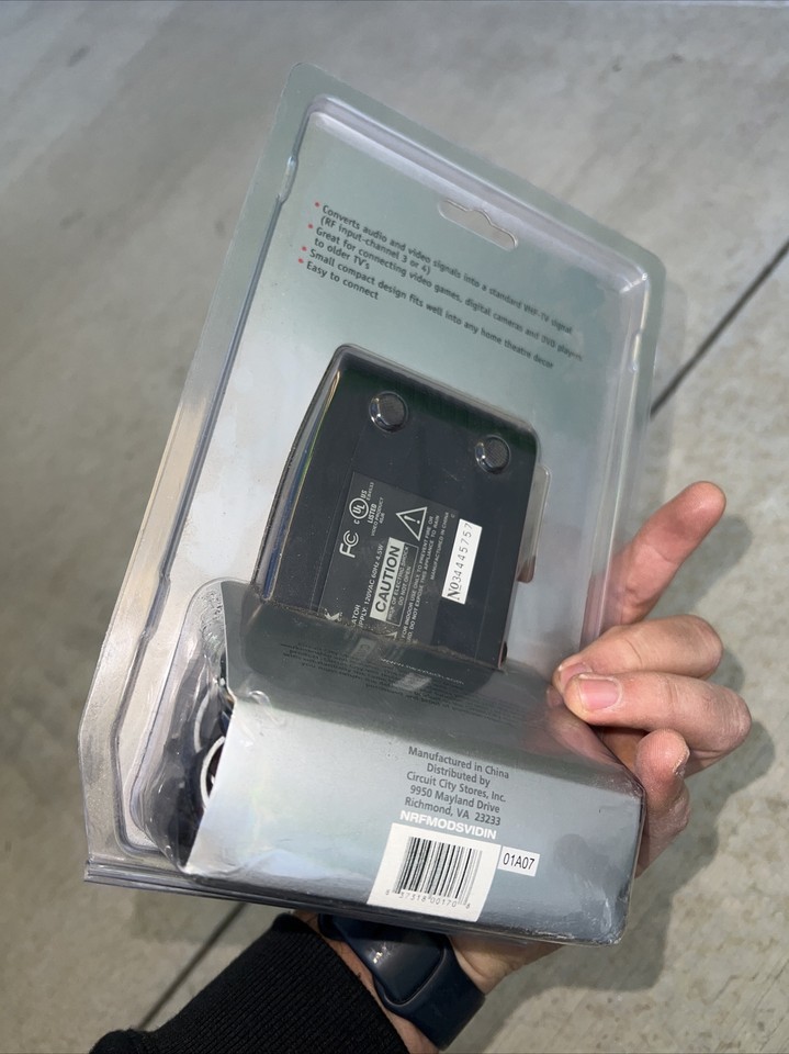 NEW Nexxtech RF Modulator Video Converter Audio Stereo TV Games Adapter ...