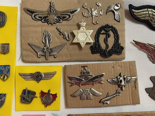 95 Piece Lot Israeli Defense Forces Israeli Air Force Military Metal ...
