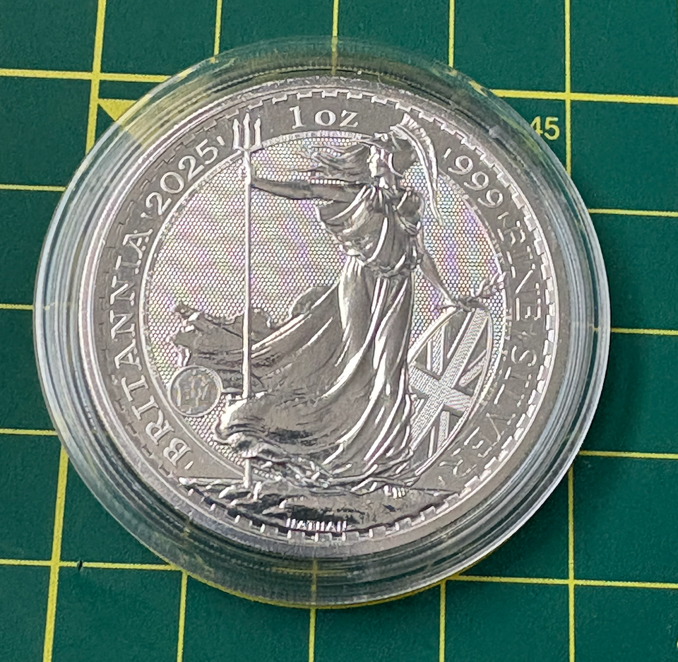 Royal Mint 2025 1oz Silver Britannia Coin in plastic coin capsule | eBay UK