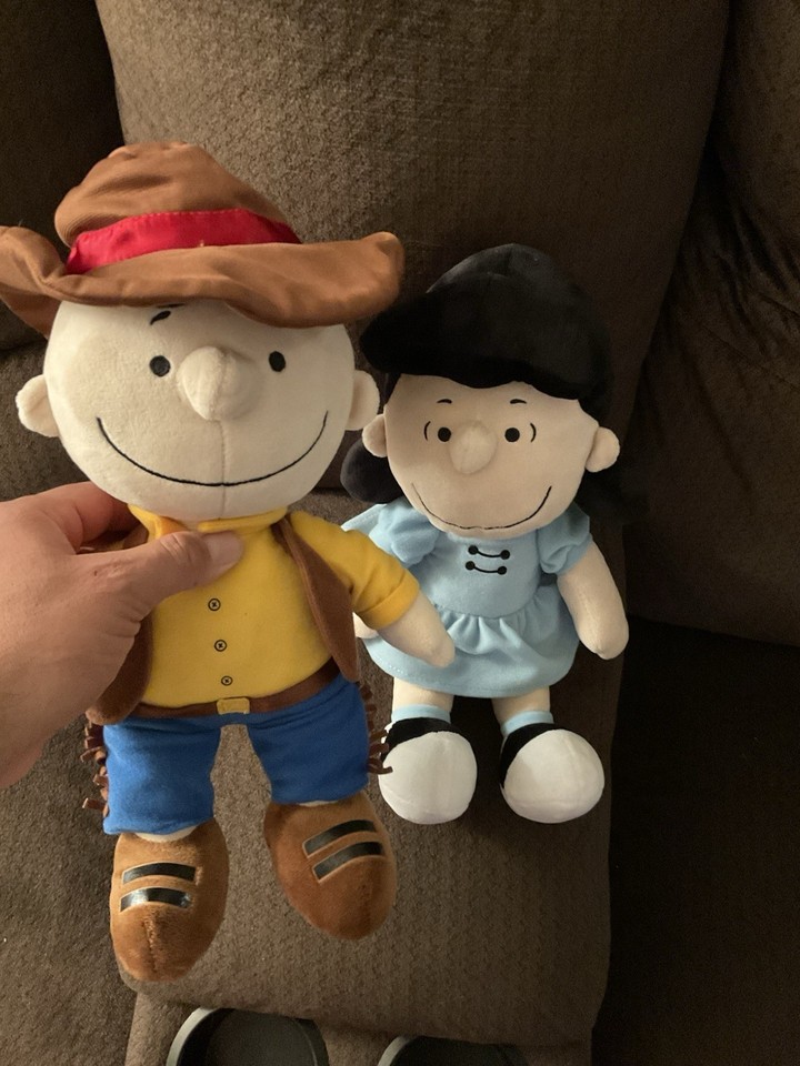 Kohl's Cares PEANUTS Plush 10" Inch Lucy and Charlie Brown Yellow Shirt ...