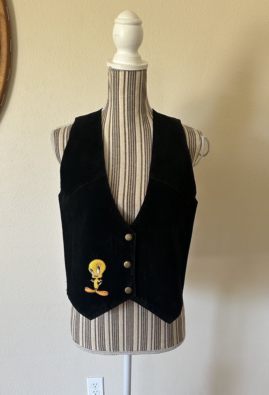 Vintage 1997 Looney Tunes Tweety Bird Black Suede 90s… - Gem