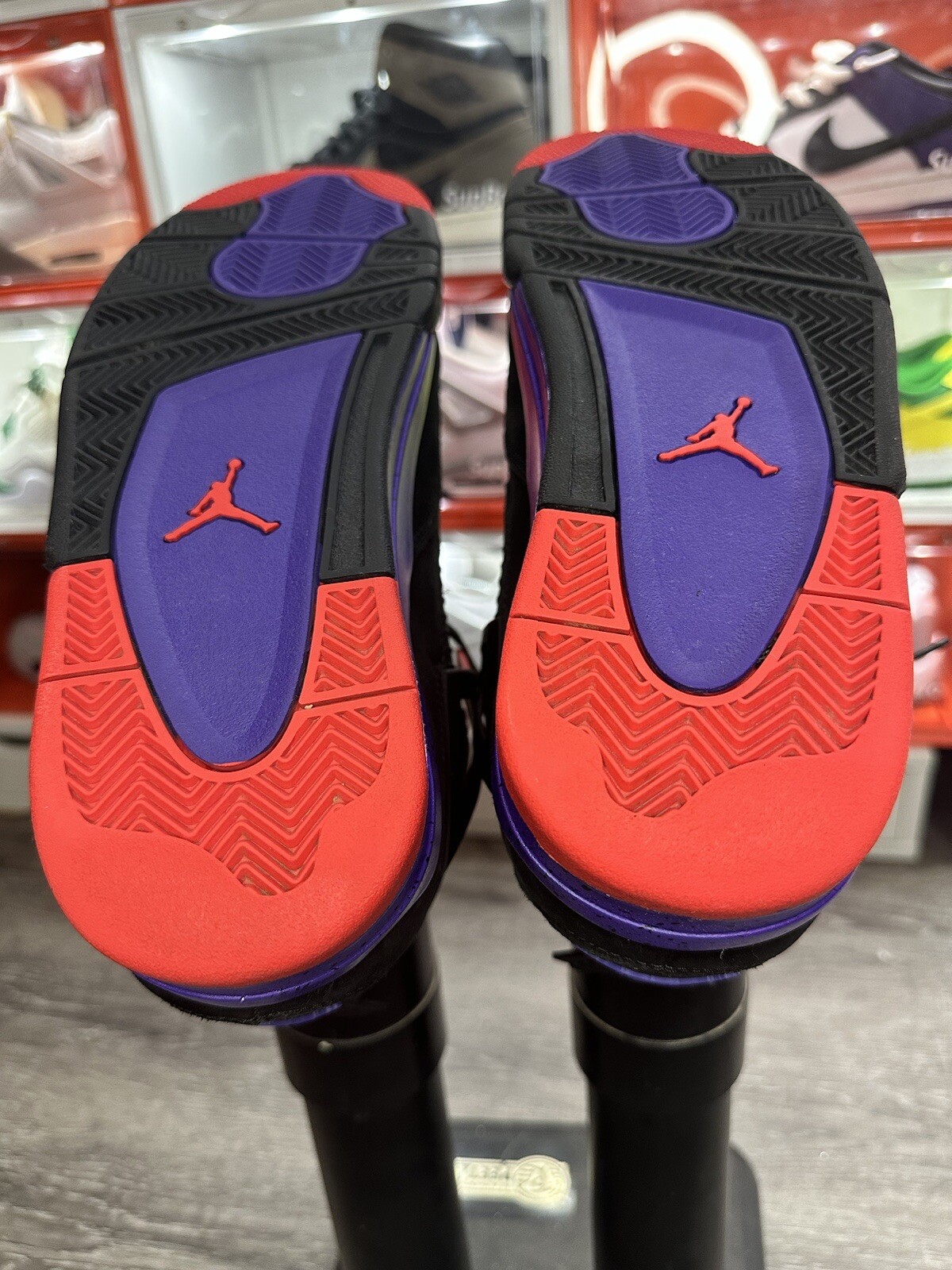 Size 10M - Jordan 4 OVO Raptors 2018 - Gem