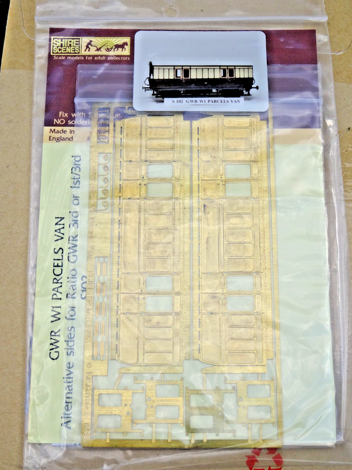 Shires Scenes S102 GWR W1 Parcels Van Brass Sides for Ratio Coaches 00 ...