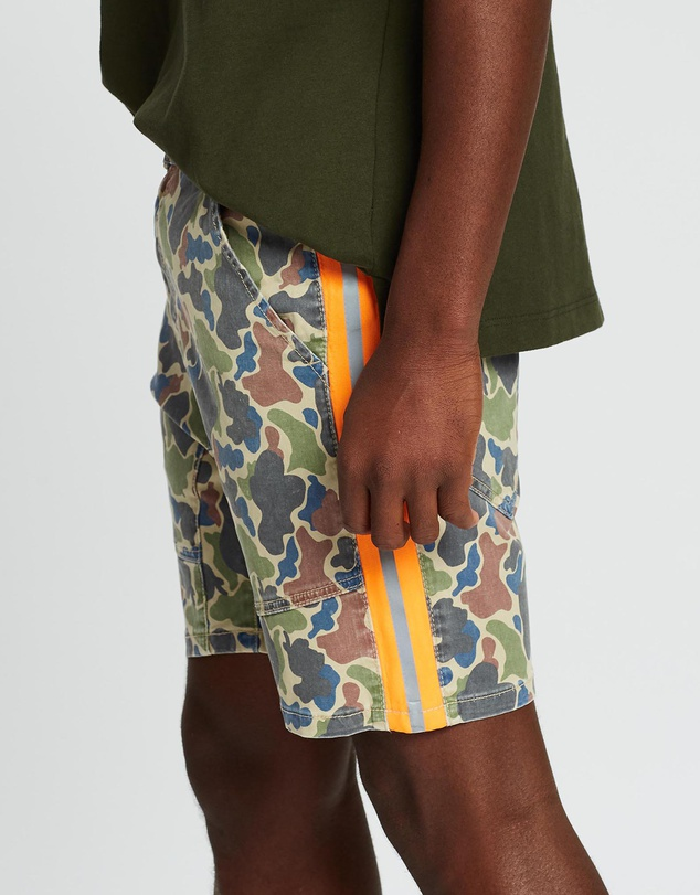 NXP DUCK HUNT CAMO Sergeant Camouflage Skinny Fit Casual Shorts, US 32 ...