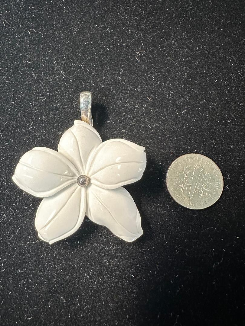 Whitney Kelly Sterling Silver White Flower Pendant - Gem