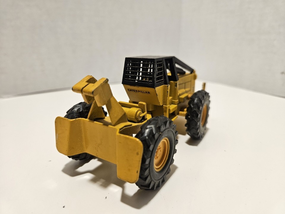 NZG Caterpillar 528 log Skidder | eBay