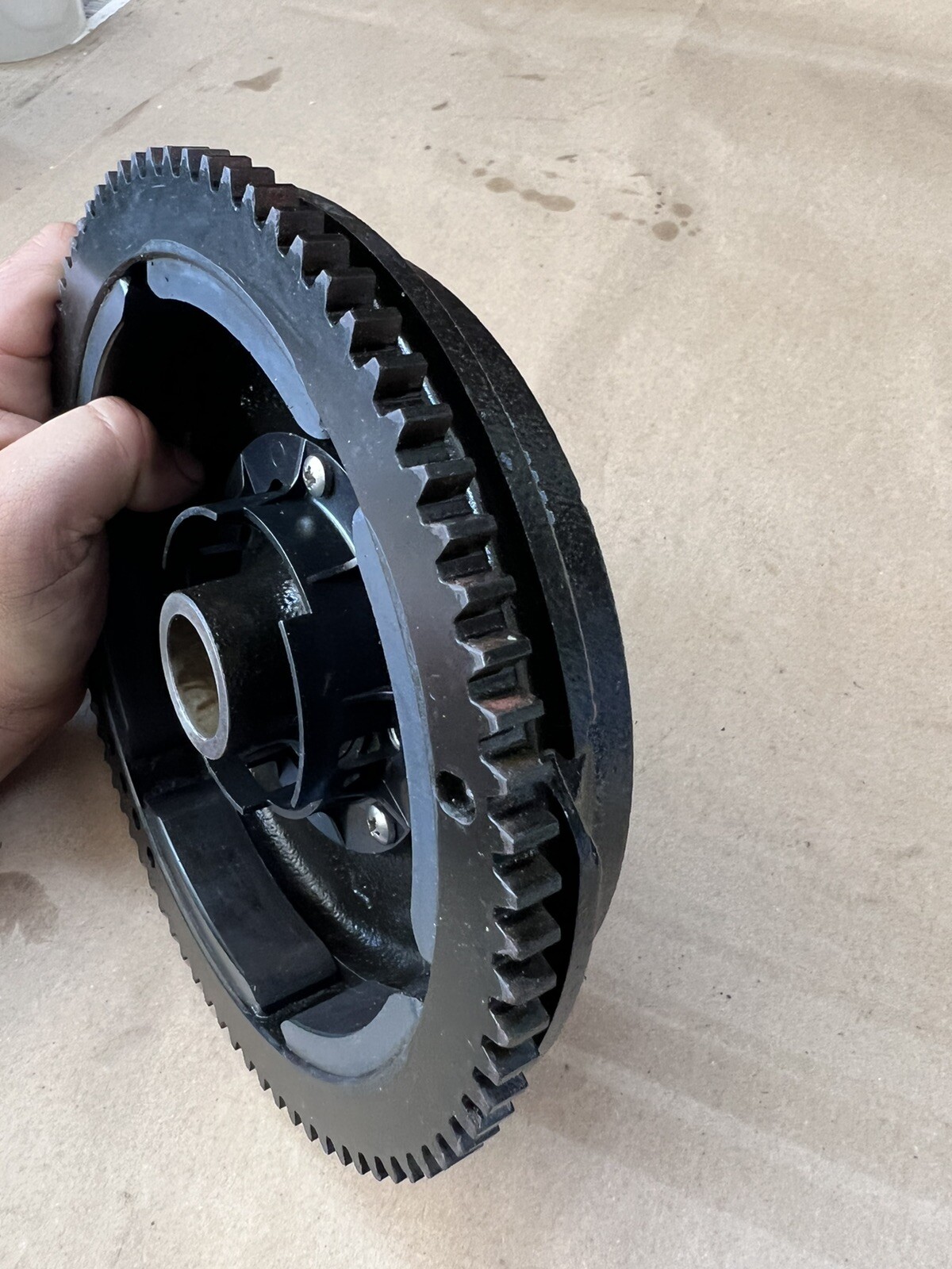 OEM JOHNSON 35HP FLYWHEEL PN# 0584887 PN# 514332 (B-1) | eBay