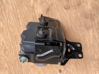 2017 Nissan Rogue ABS brake control pump | eBay