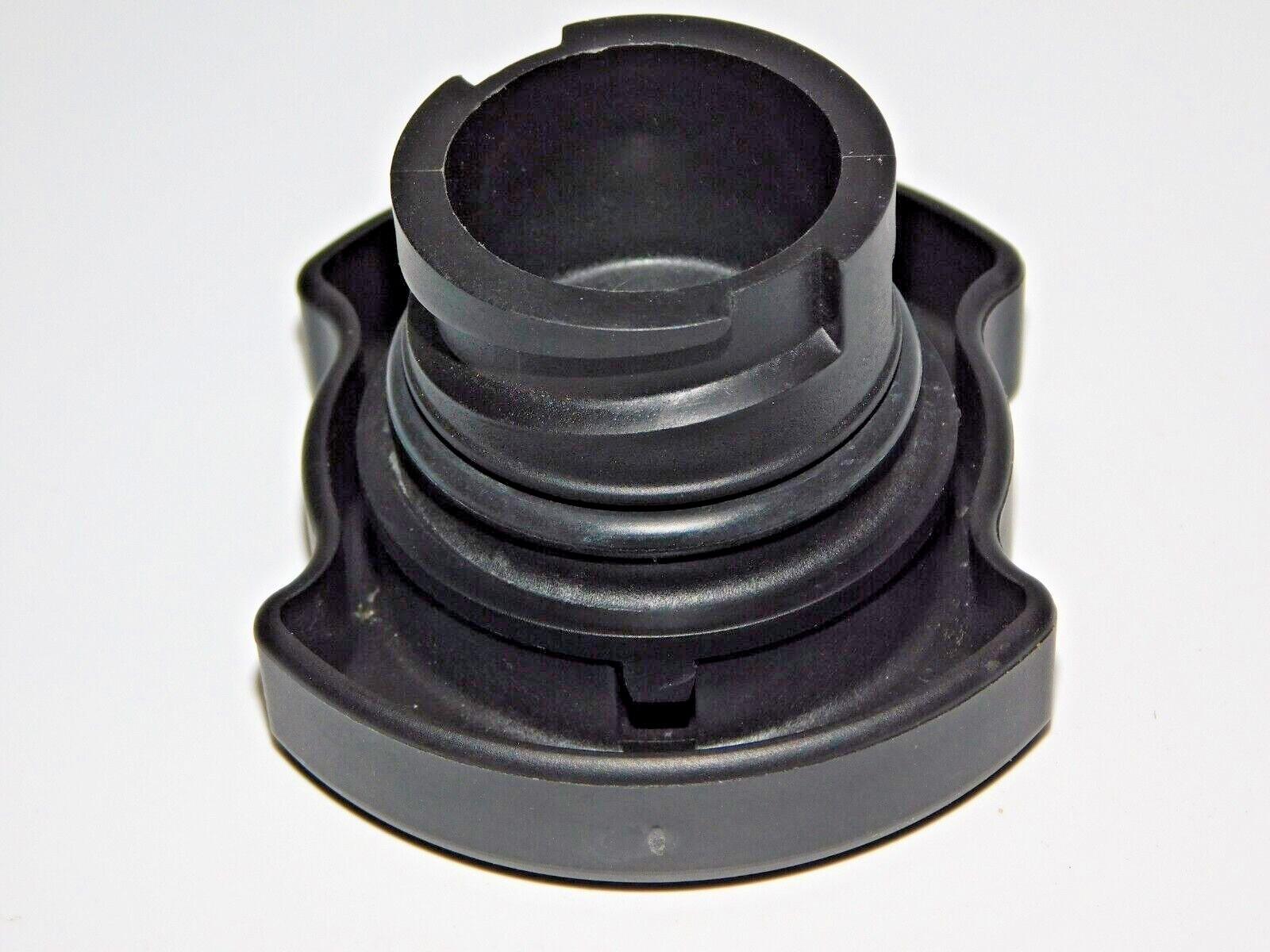 NEW OEM FORD Engine Oil Filler Cap TWIST LOCK / HALF TURN STYLE , EC ...
