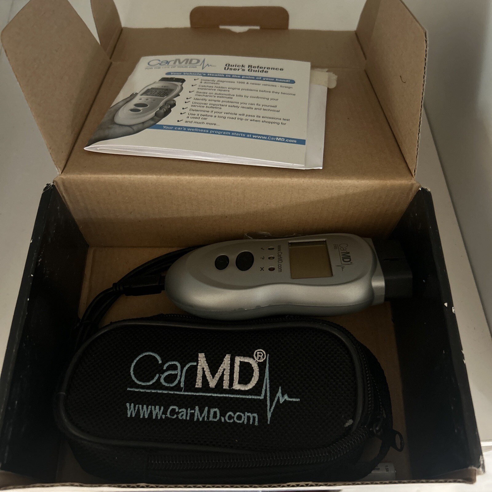 CarMD 2100 Vehicle Health System and Diagnostic Code Reader Obd2 for ...