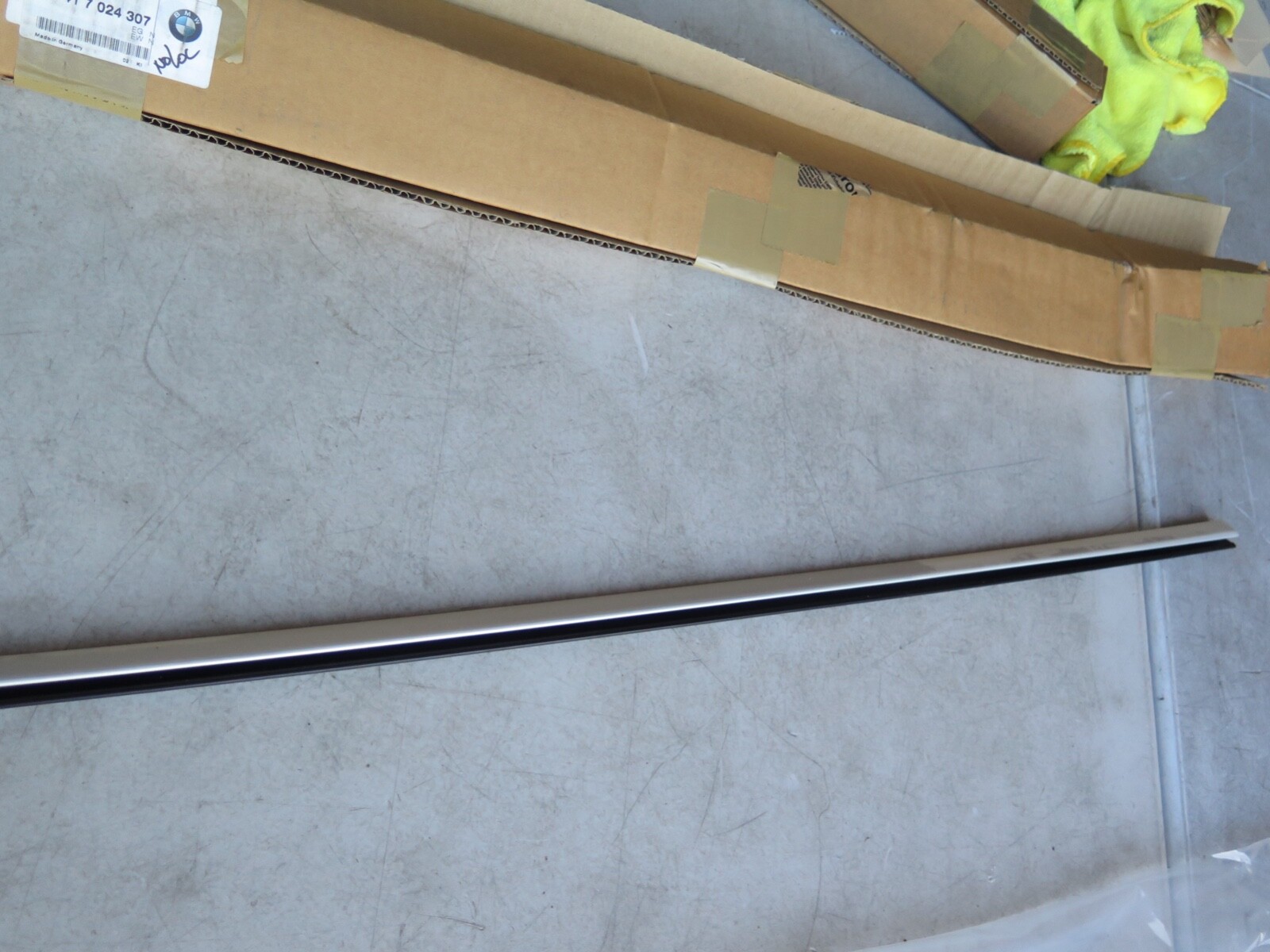 NOS OEM Interior Left Front Molding for BMW 7' E65-E66-E67 51417024307 ...