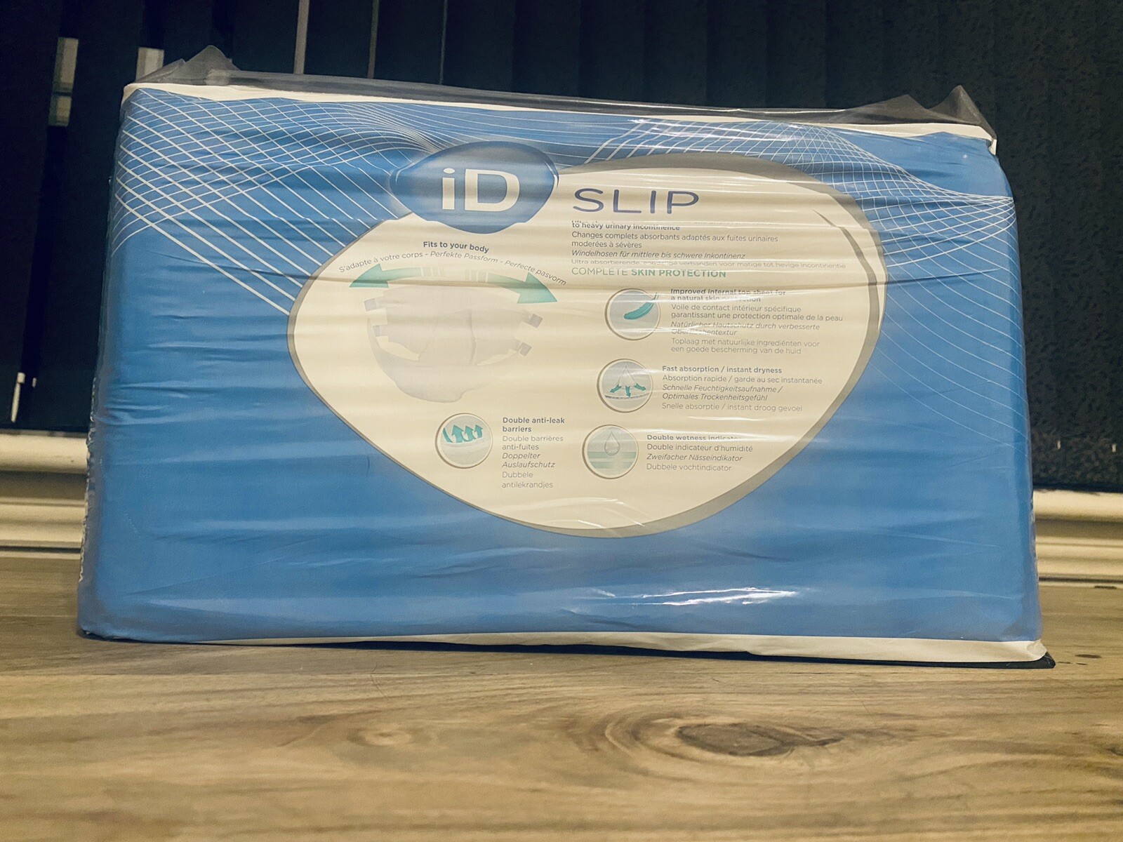 ID Slip Maxi Medium Size Adult Nappies Diapers (Pack of 28) - Brand New ...