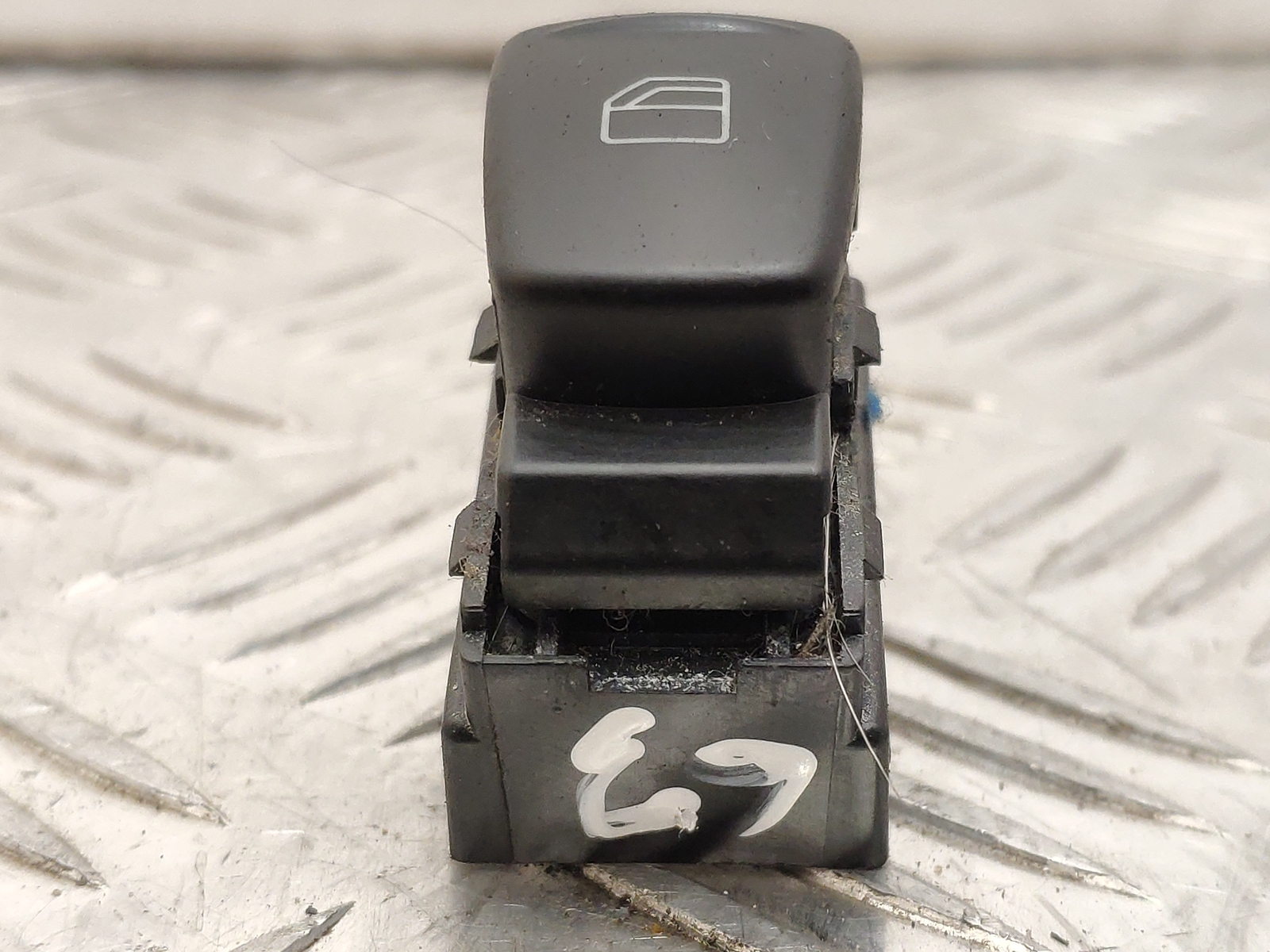 08-14 Smart Car FORTWO OEM Left Driver Side Power Window Switch A451 ...