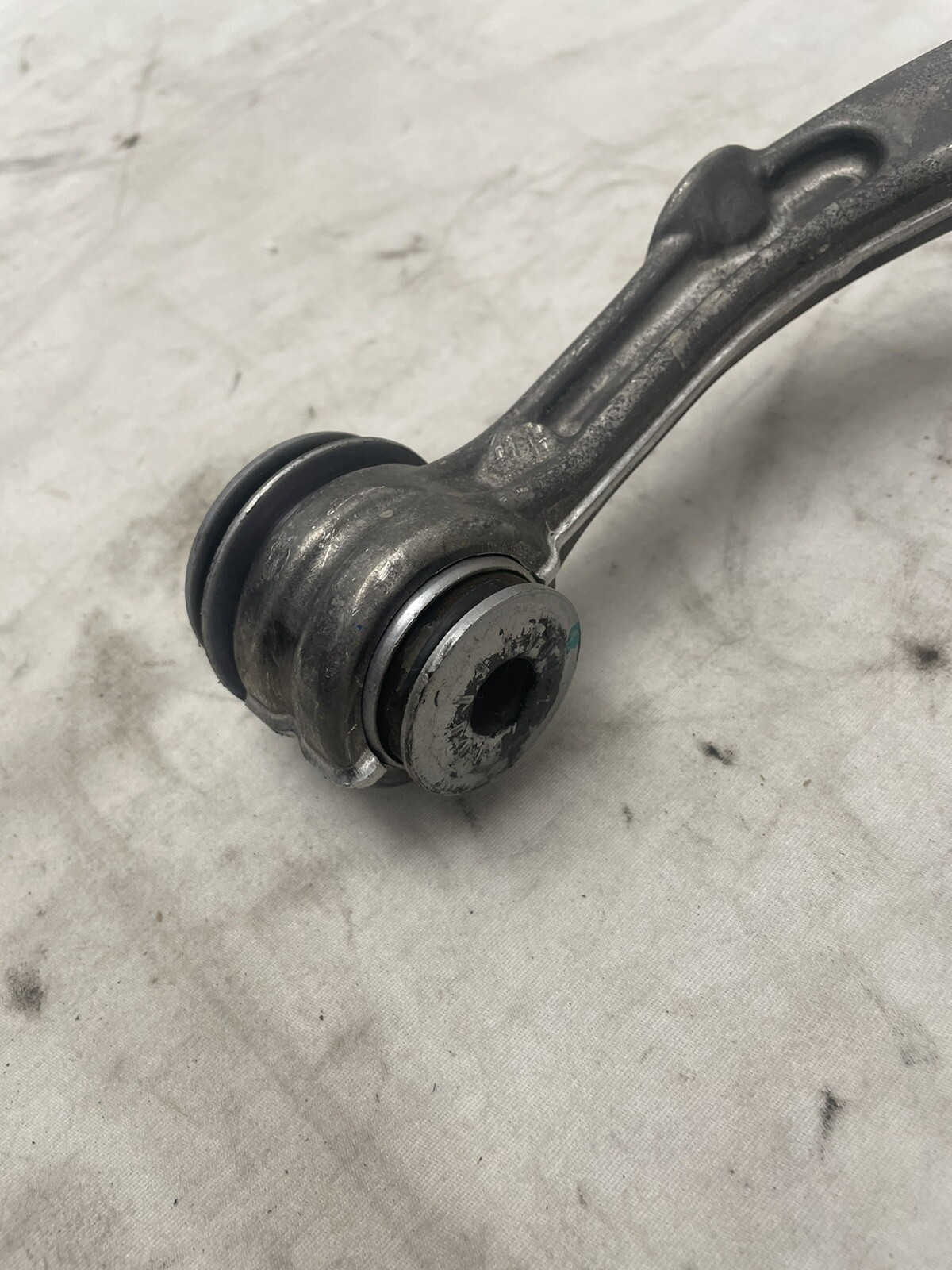 2019-21 GM GMC/CHEVY 1500 OEM Upper Control Arm RH PASSENGER SIDE ...