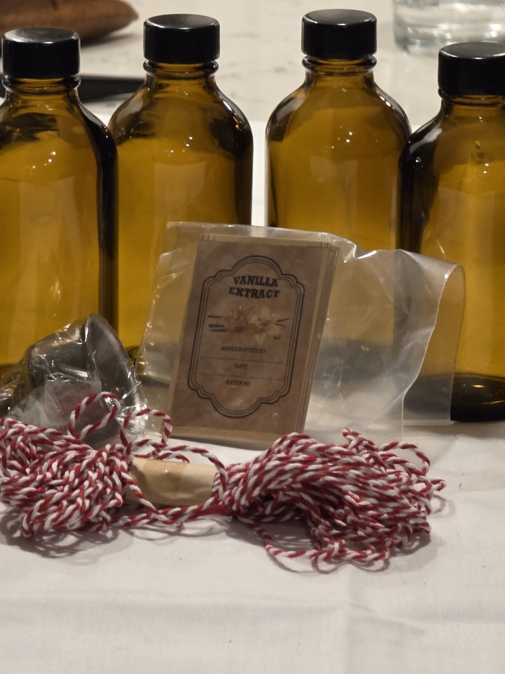 12 Pack Glass Vanilla Extract Bottles 4oz with Lids, sticker labels ...