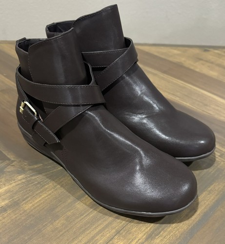 Comfortview Women's Bronte 14593 Brown Round Toe Zipper Ankle Booties ...