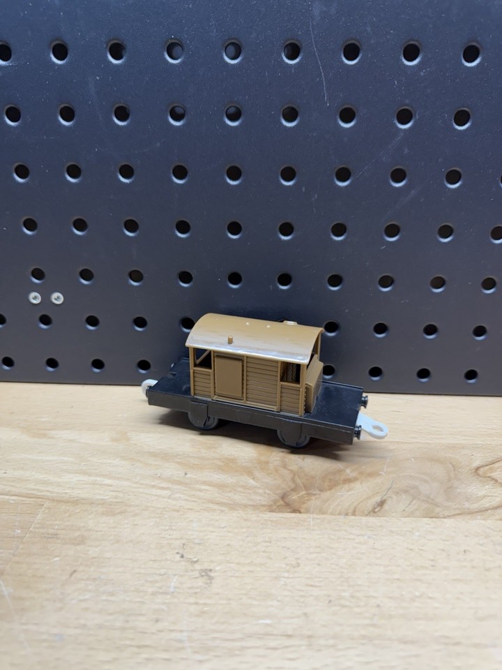 Thomas & Friends Trackmaster Cargo Car Brake Van Brown | eBay