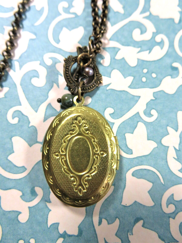 Locket Pendant Necklace Applied Verdigris Rabbit Toggle Clasp Link ...
