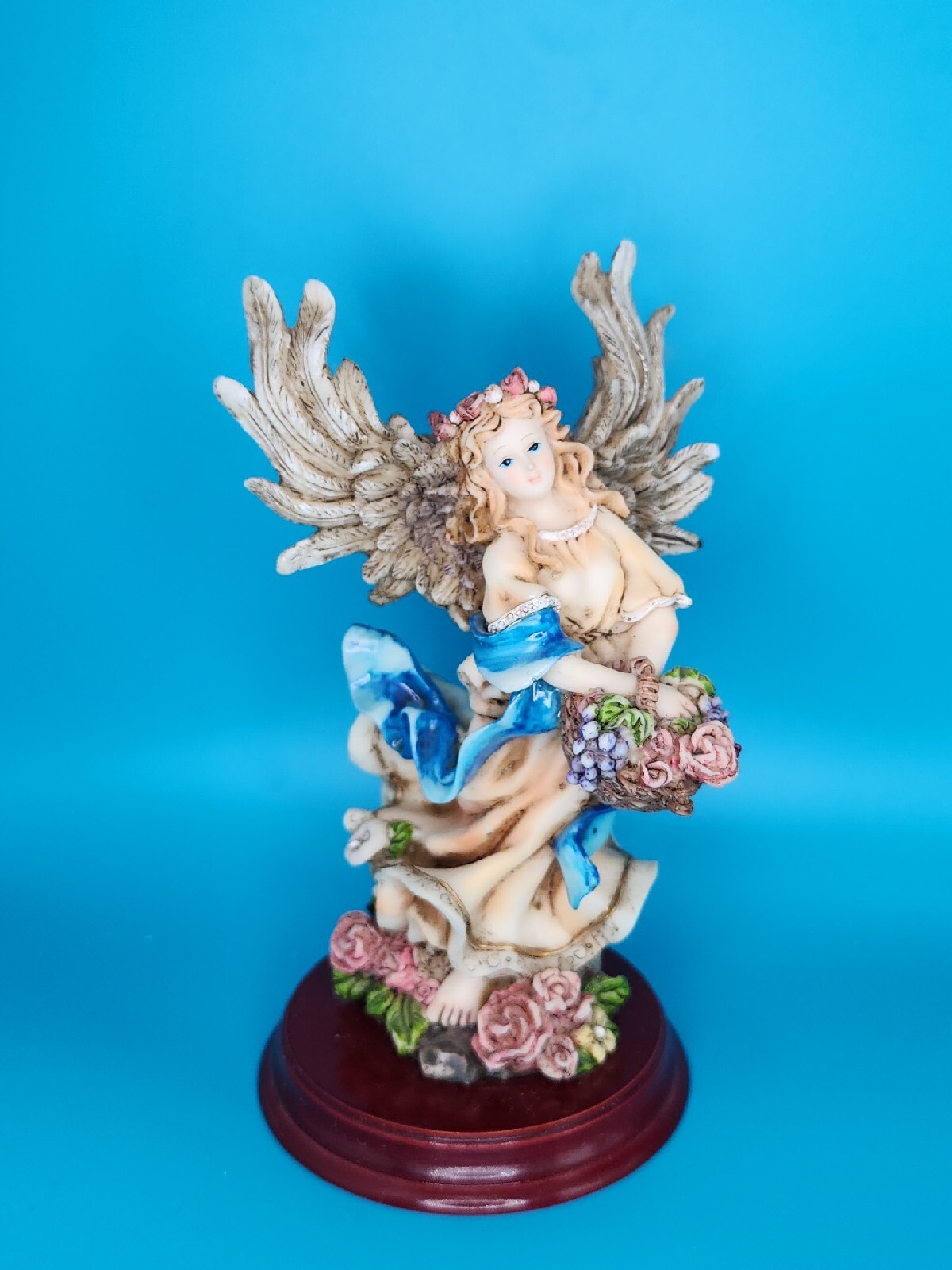 Angel Resin Figurine Bouquet Of Flowers Vintage Collectible | eBay
