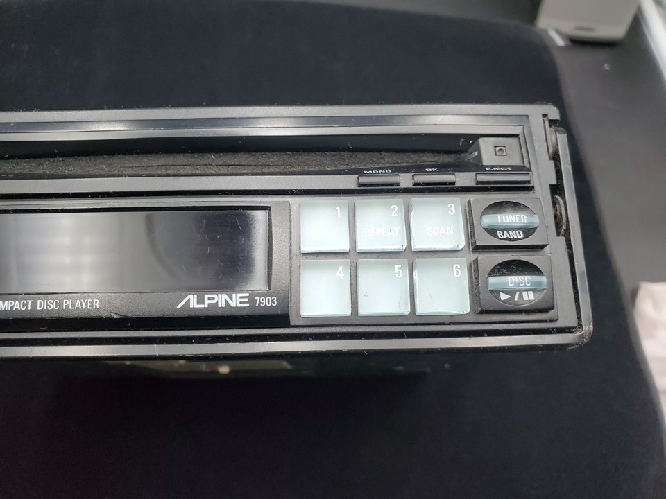 ALPINE CAR AUDIO STEREO AM/FM CD 7903 VINTAGE EQ RARE PULL-OUT 80s ...