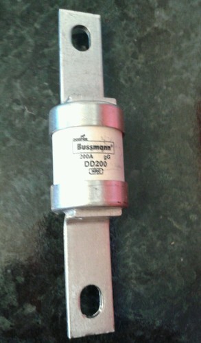 Cooper Bussmann DD200 200 Amp 415 Volt Bolted Tag Fuse H.R.C Fuselink ...