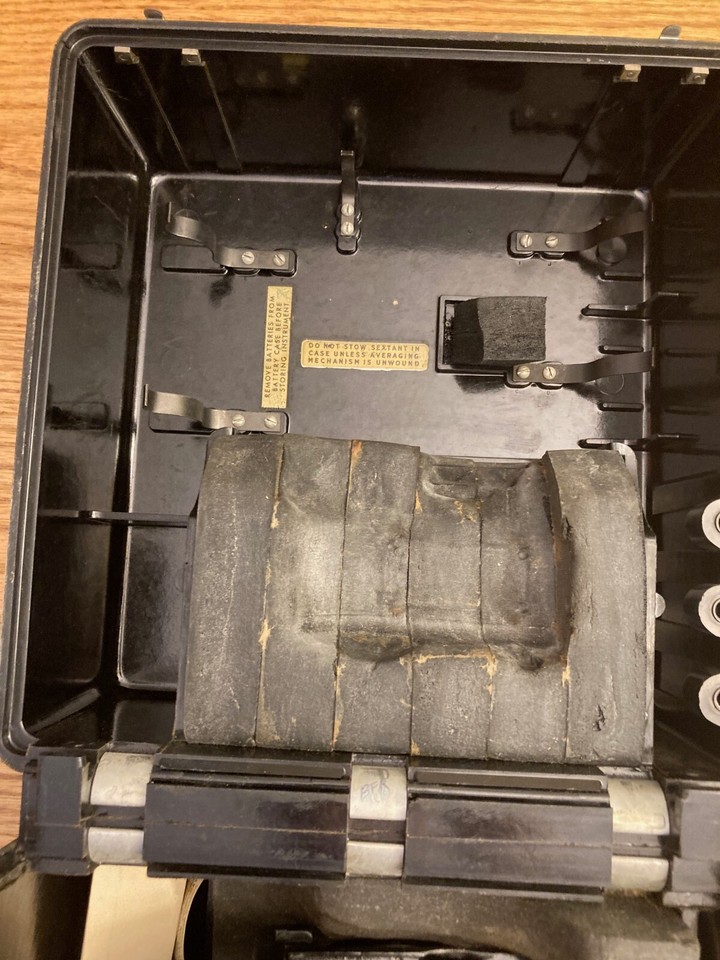 Bendix SEXTANT AN-5851-1 Bubble Type with Altitude Averaging Device | eBay