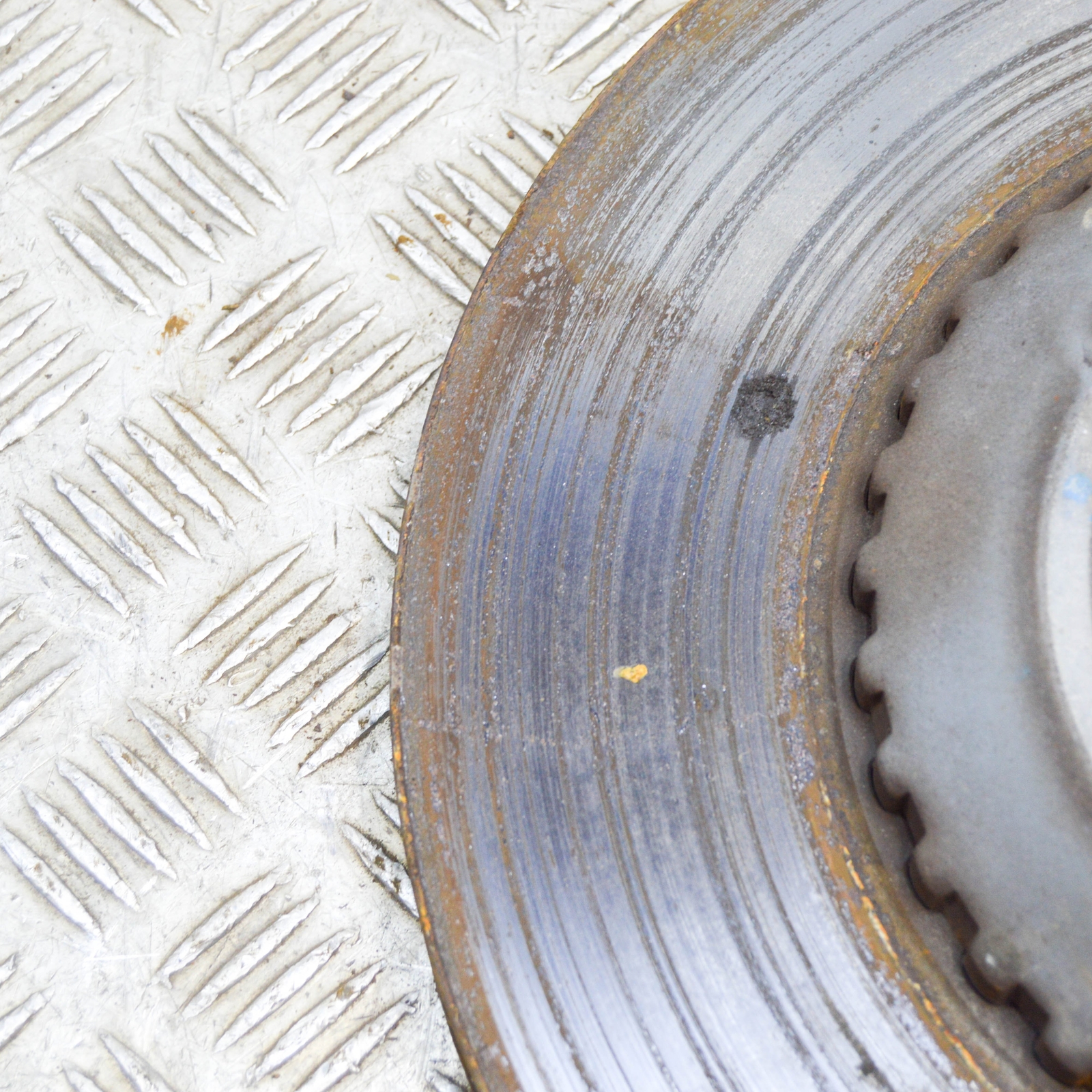 Disque de frein arrière gauche MERCEDES-BENZ EQC N293 400 4MATIC ...