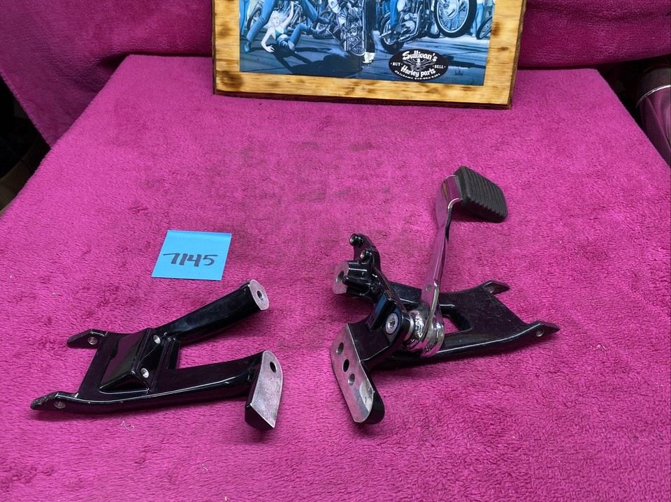 2018-Up Harley-Davidson Softail Fatboy M8 Floorboard Mount Bracket ...