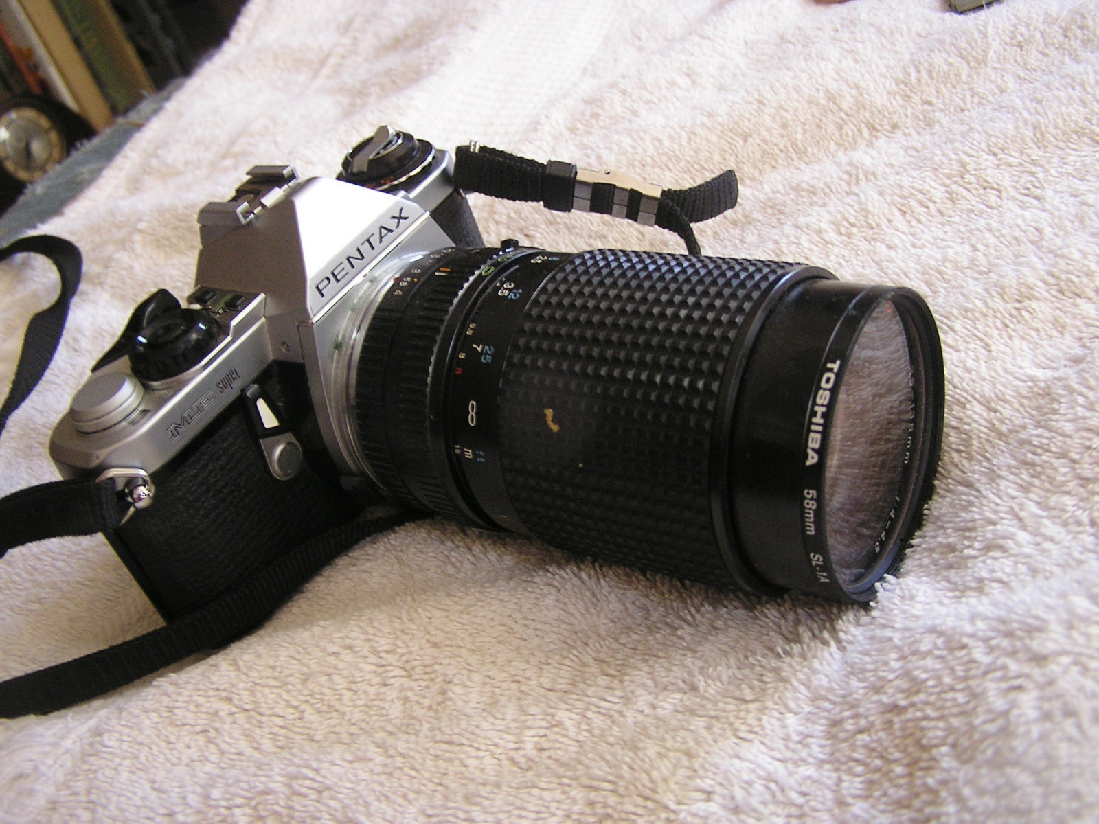 Vintage Pentax Me Super Camera with toshiba 35 MM Zoom lens | eBay