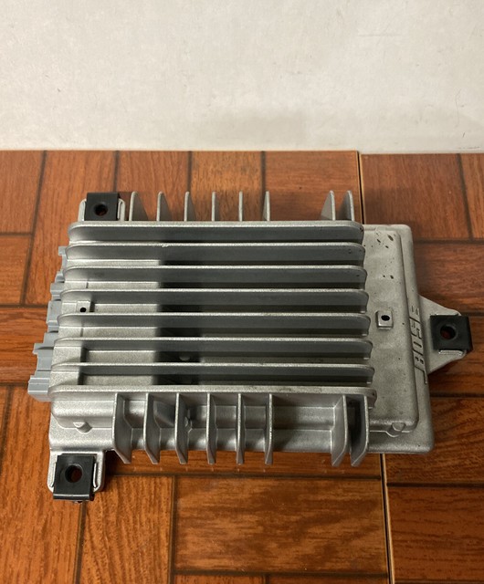 08 Buick Enclave CX CXL Bose Audio Radio Stereo Amplifier Amp OEM ...