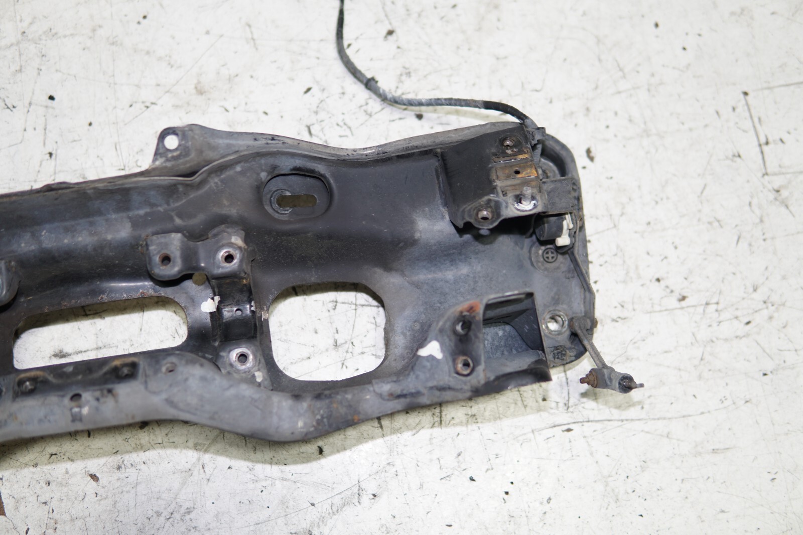 JDM 2005-2009 SUBARU LEGACY TURBO FRONT SUBFRAME CRADLE CROSSMEMBER MF ...