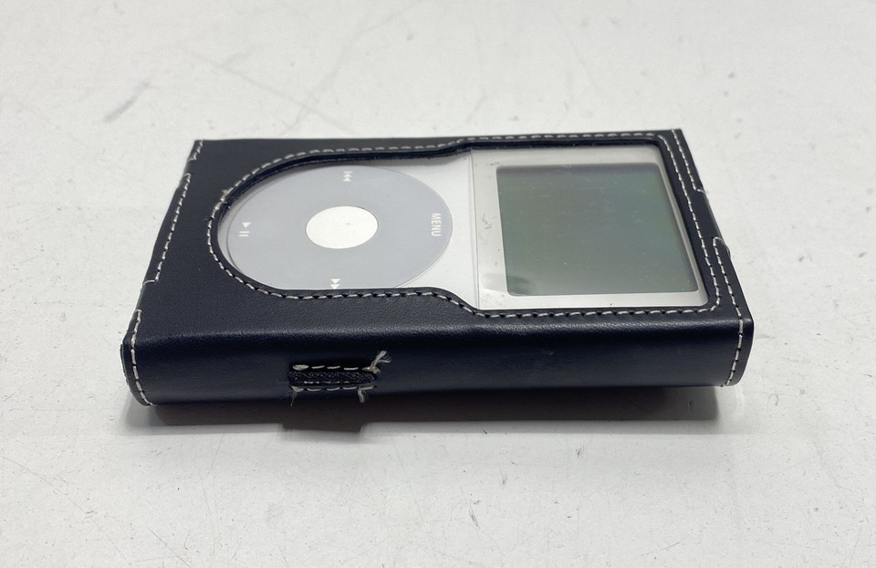 Apple iPod Classic (MP102) 20GB - White | For Parts/Repair | eBay