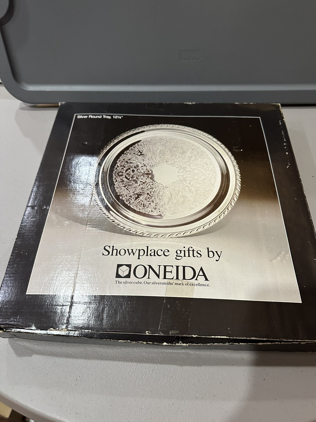 Vintage Oneida Du Maurier Round Serving Tray 12 1/2" - Silverplate with ...