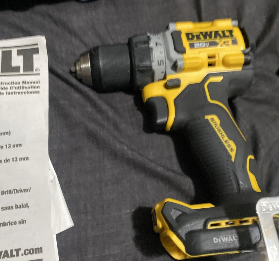 DeWalt 20V MAX XR Brushless 1/2" Drill Driver DCD800 w/ Case, Battery ...
