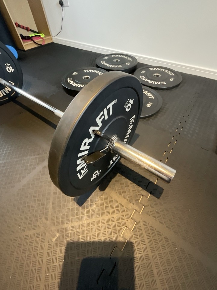 Mirafit Olympic Barbell and Bumper Plates Set, 2x15kg, 2x10kg, 2x5kg ...