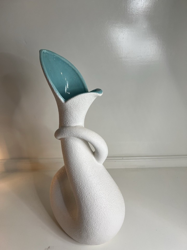 Large Mid Century Royal Haeger White Textured w/ Turquoise, Serpentine ...
