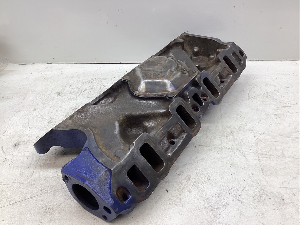 1975 OEM FORD 302 ENGINE 2BBL INTAKE MANIFOLD D5OE-9425-GA - 5C17 | eBay