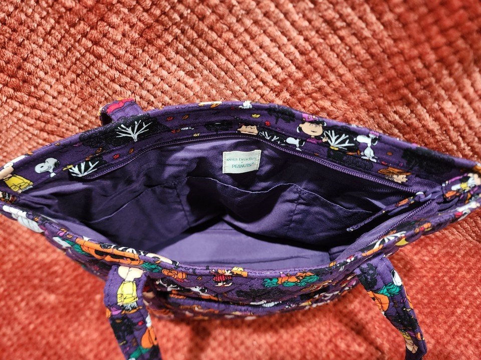 Vera Bradley Peanuts Small Vera Tote Bag HALLOWEEN INDIGO Purple Snoopy ...