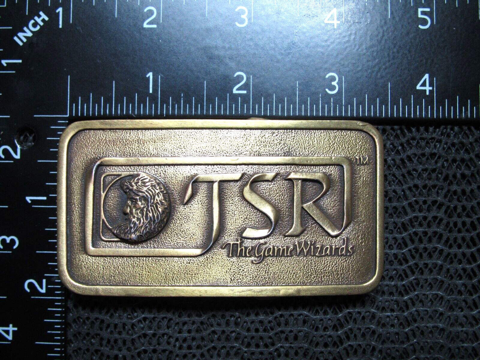 TSR THE GAME WIZARDS DUNGEONS & DRAGONS BELT BUCKLE! … - Gem